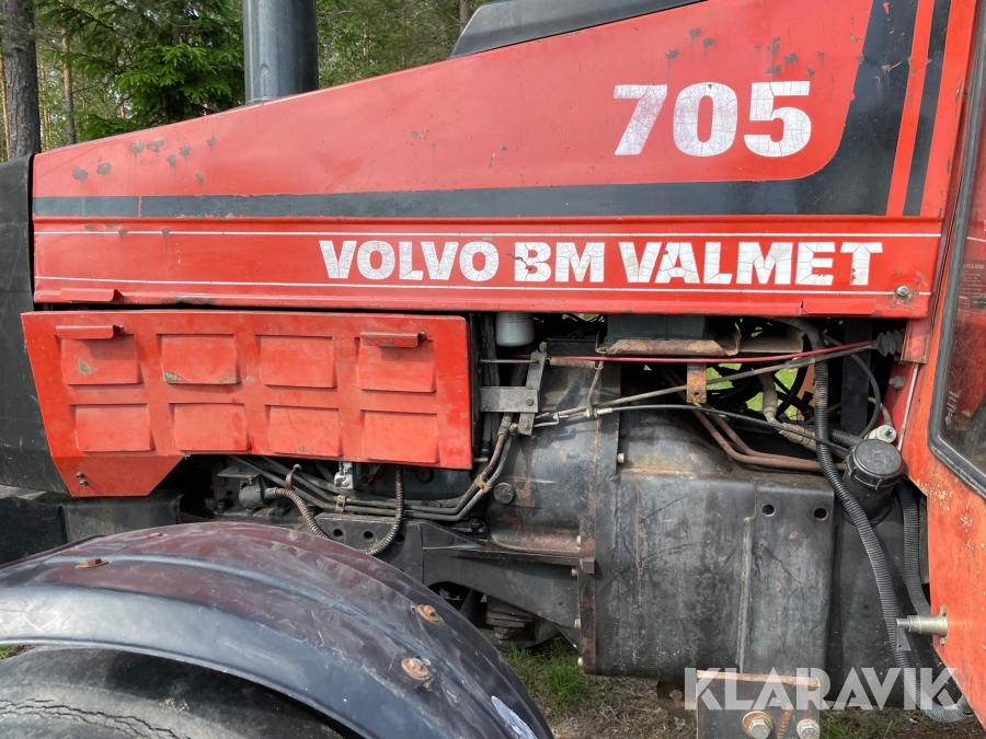 Traktor Volvo BM Valmet 705, Sunne, Klaravik auktioner