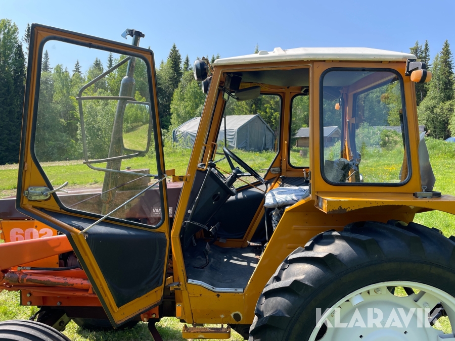 Veterantraktor Valmet 602, Strömsund, Klaravik auktioner