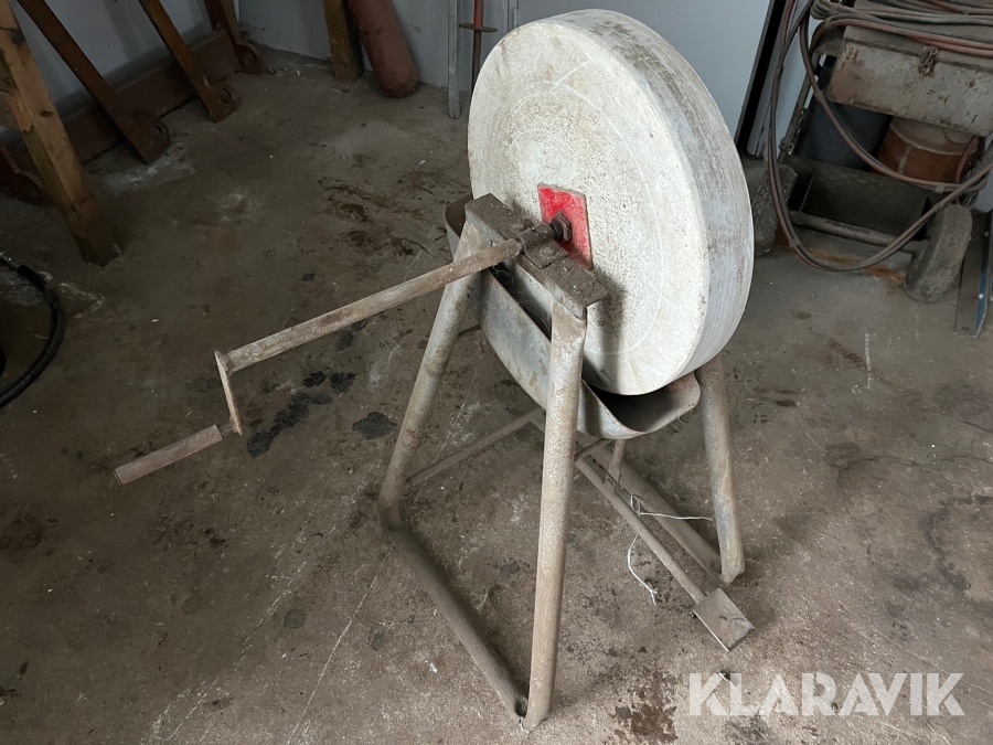 Slipsten, Halmstad, Klaravik auktioner