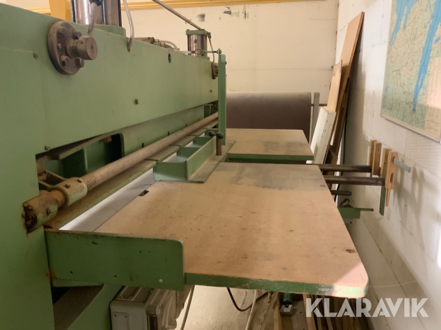 Fanerklipp Josting PFS 2100, Tibro, Klaravik auktioner