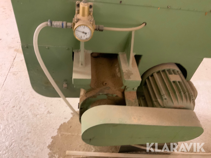 Fanerklipp Josting PFS 2100, Tibro, Klaravik auktioner