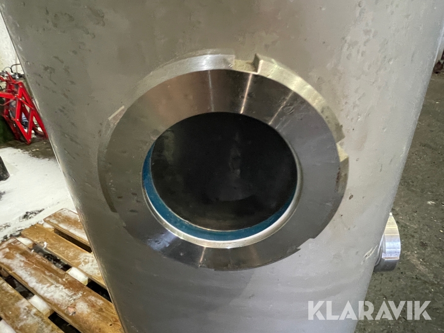 Rostfri tank Zetterströms Rostfria AB 142L, Ludvika, Klaravi