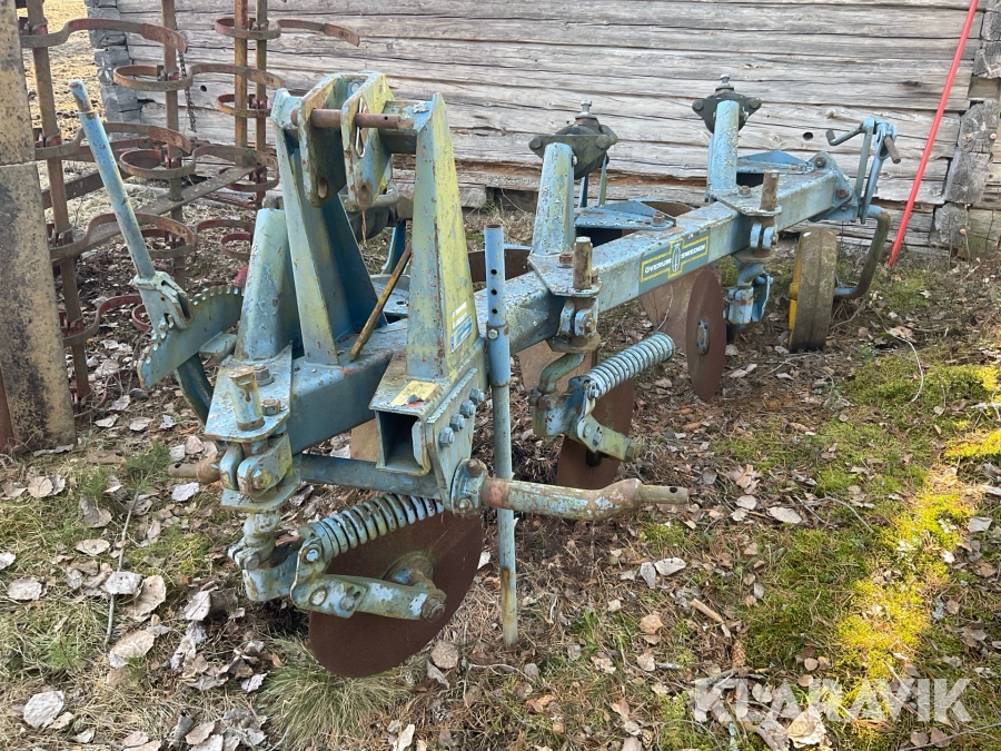 3-skärig plog Överum, Hudiksvall, Klaravik auktioner