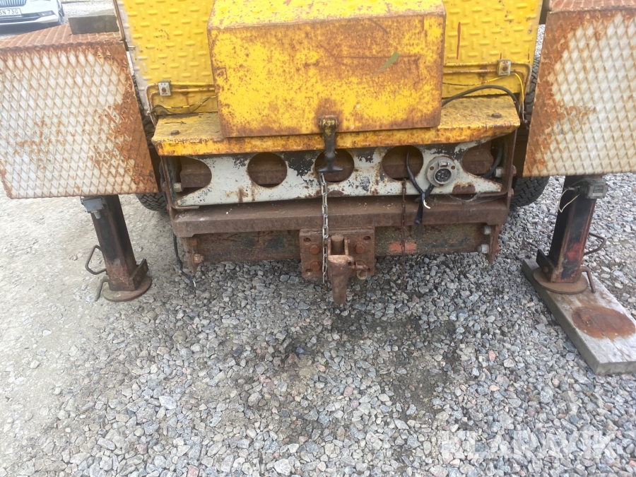 Skylift Volvo F407, Kalix, Klaravik auktioner