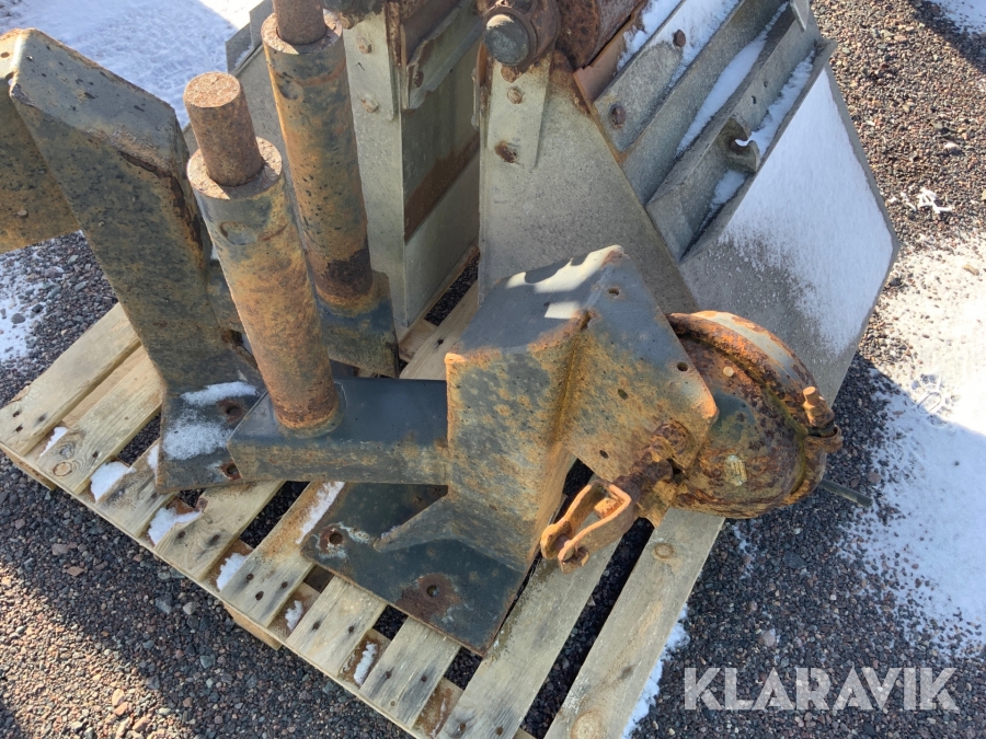 Sandningsapparat till lastbil Slirej, Uppvidinge, Klaravik a