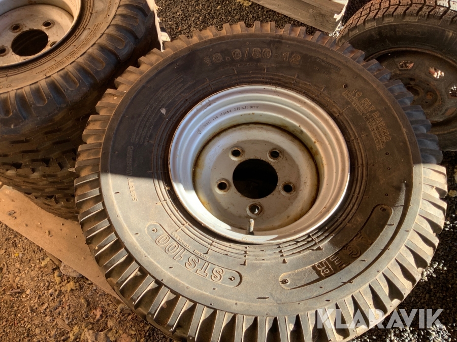 Klaravik Auktioner | Kompletta hjul Ager 10.0/80-12 6st