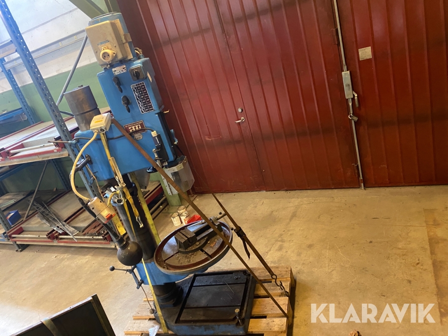 Pelarborrmaskin Arboga GM-3512, Västerås, Klaravik auktioner