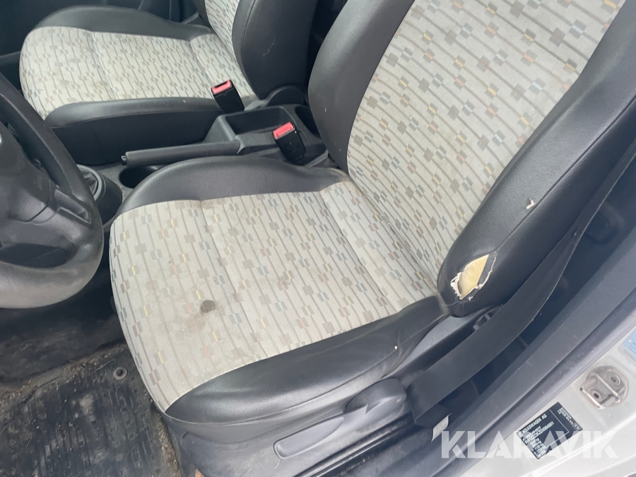 Skåpbil Volkswagen Caddy, Örebro, Klara