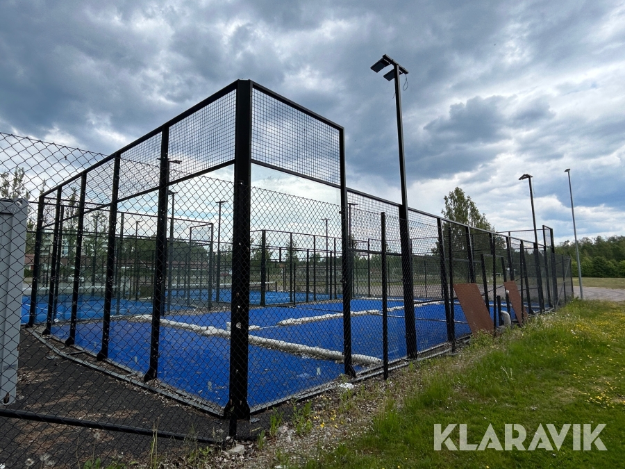 Padelbana utomhus - dubbel, Arvika, Klaravik auktioner