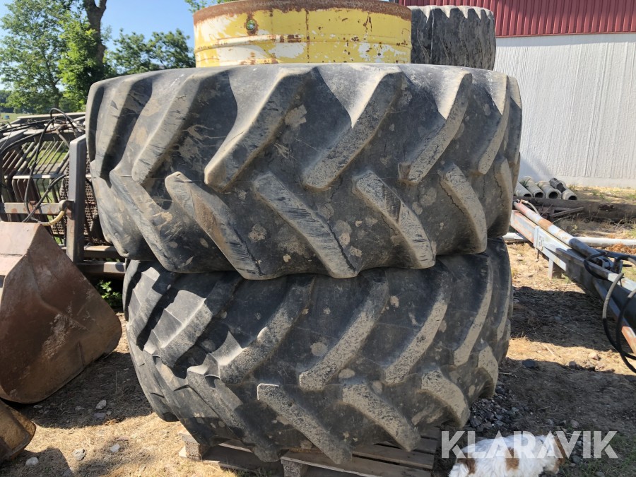 Klaravik Auktioner | Dubbelmontage 710/70 R38
