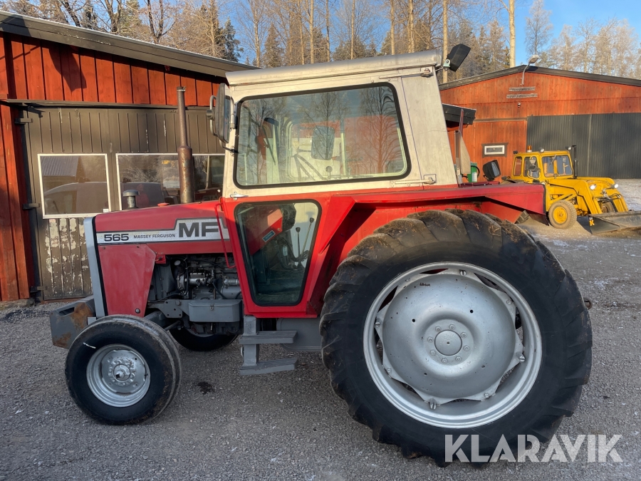 Traktor Massey Ferguson 565-2