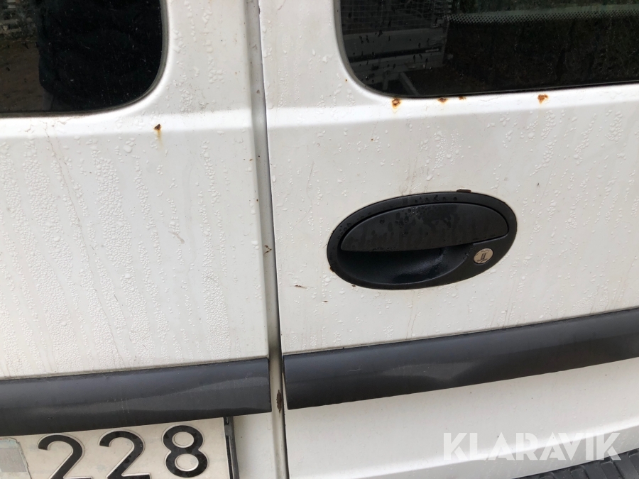 Klaravik Auktioner | Opel Combo 1.3 CDTI Skåp