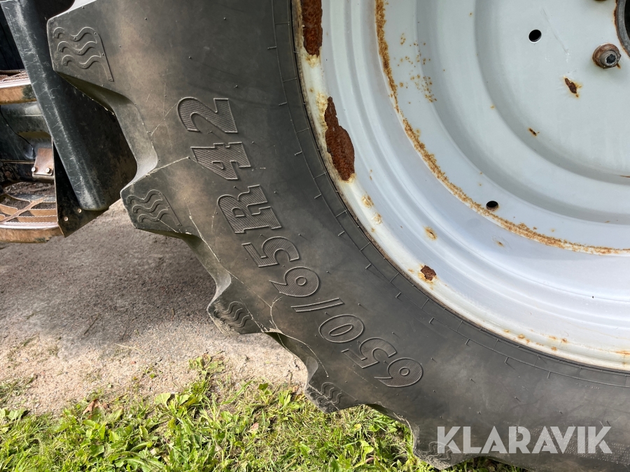 Traktor Massey Ferguson 7485, Hylte, Klaravik auktioner