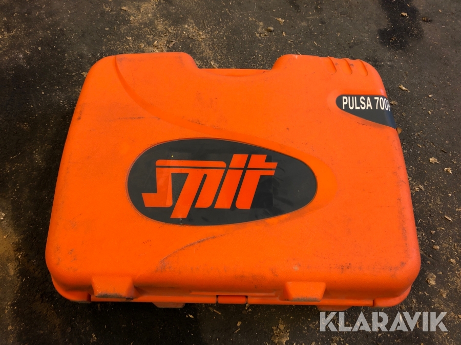 Klaravik Auktioner | Spikpistol Spit Pulsa 700 P gasdriven