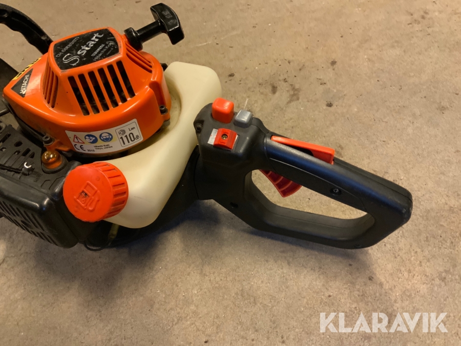 Häcksax Hitahci CH 66 EB3, Ystad, Klaravik auktioner