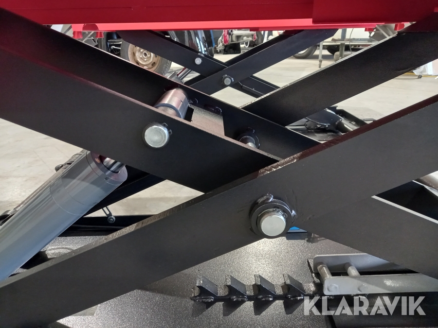 Saxlyft MT MT-300, Sjöbo, Klaravik auktioner