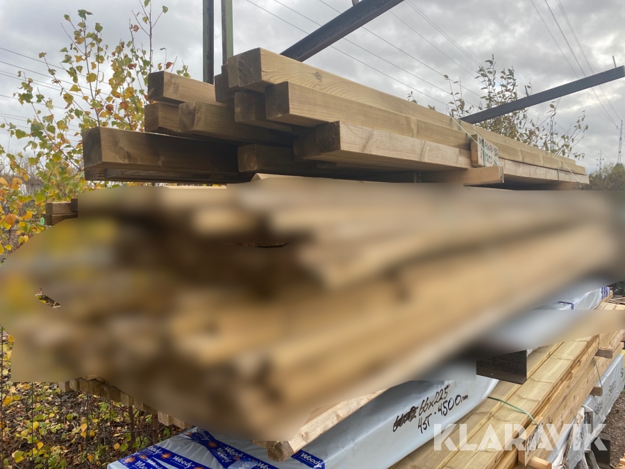 Klaravik Auktioner | Trallvirke 70x70