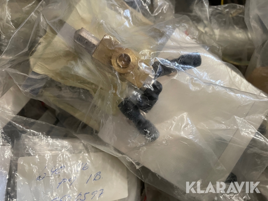 Klaravik Auktioner | Diverse material