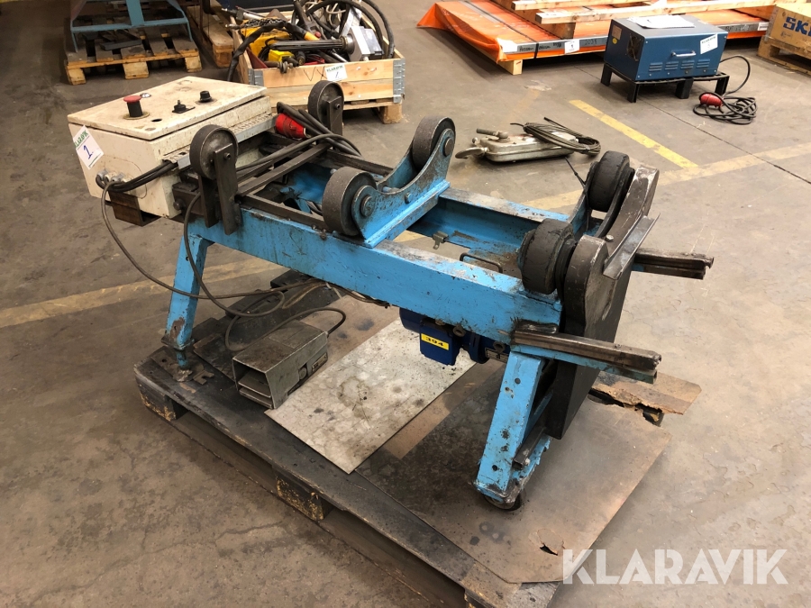 Klaravik Auktioner | Rullbock med elektrisk matning