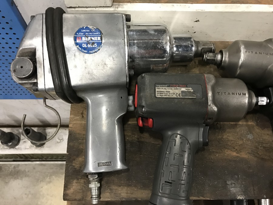 6st Mutterdragare (tryckluft) m div tillbehör