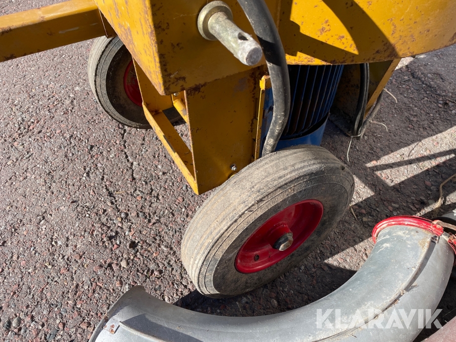 Halmhack Skiold HST Wind, Säter, Klaravik auktioner