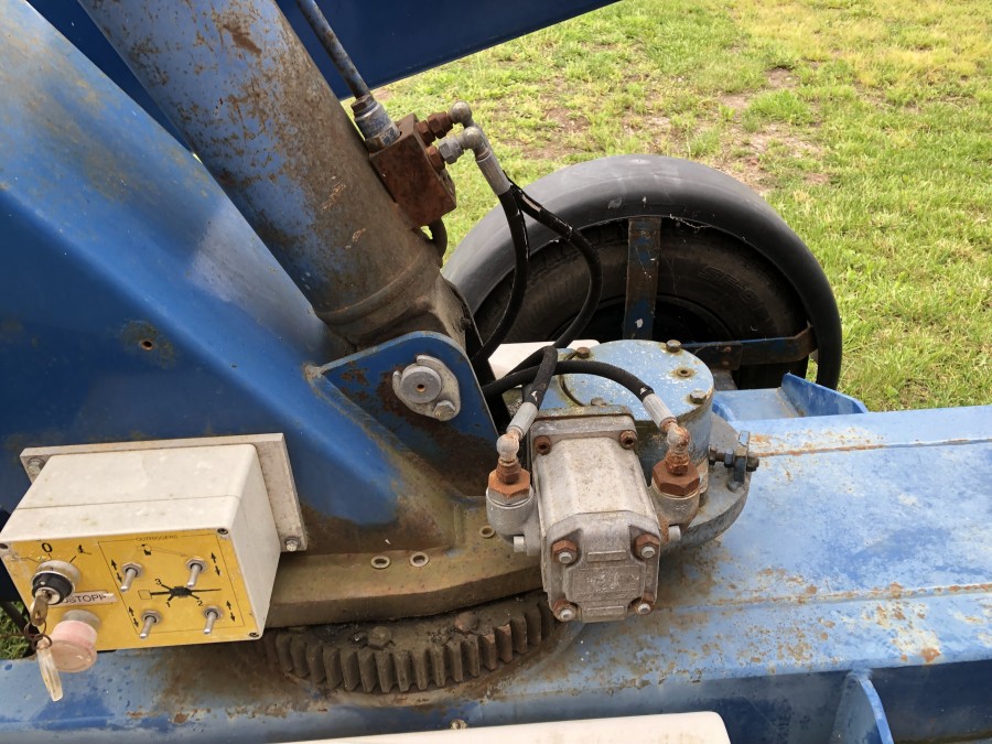 Klaravik Auktioner | Skylift Upright TL49