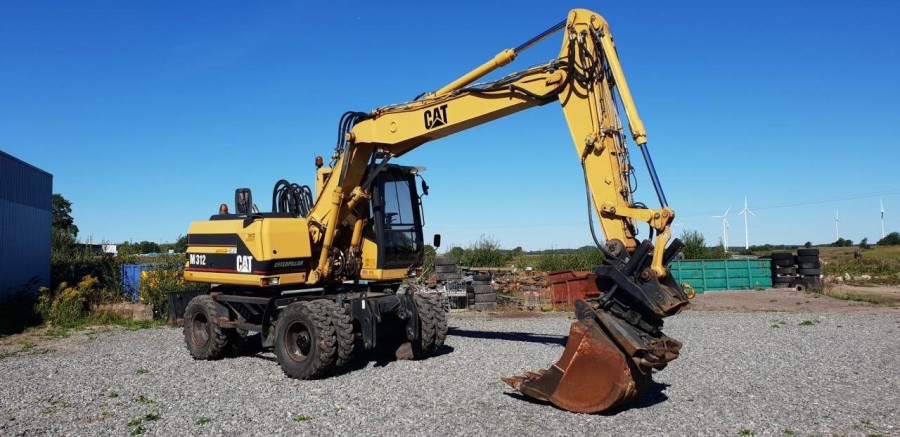 CAT M312