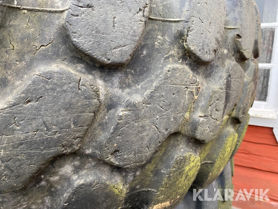 Entreprenaddäck Good Year 440/80 R28 4st