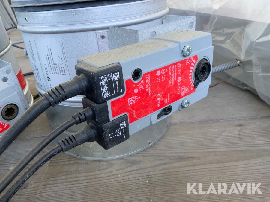 Diversepall med elektriska spjäll och irisspjäll, Vetlanda,