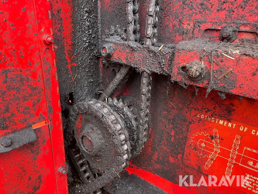 Klaravik Auktioner | Rundbalspress Gehl RB 1450