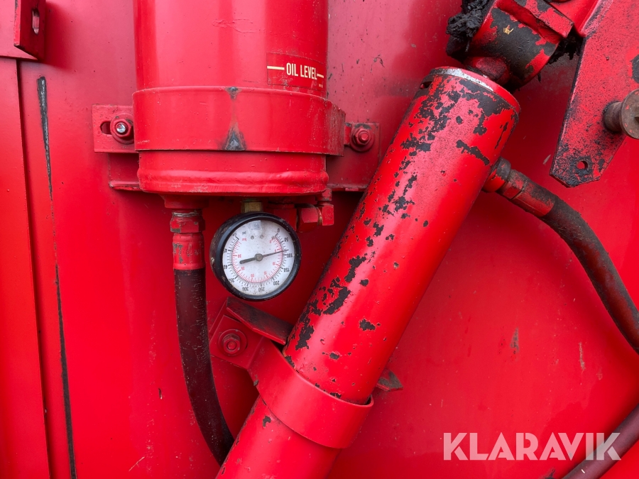 Klaravik Auktioner | Rundbalspress Gehl RB 1450