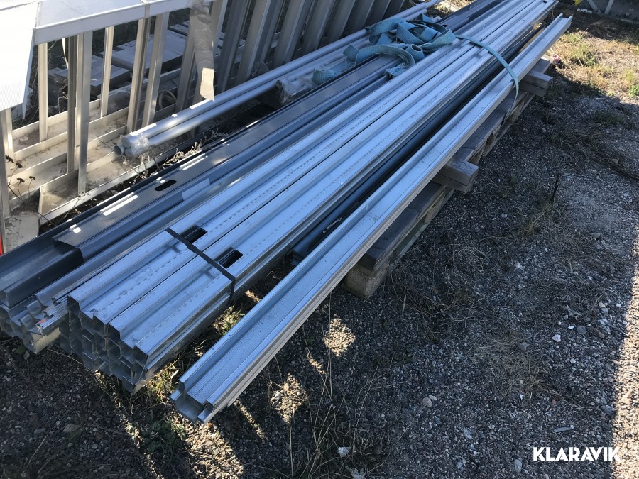 Klaravik Auktioner | Metallprofiler