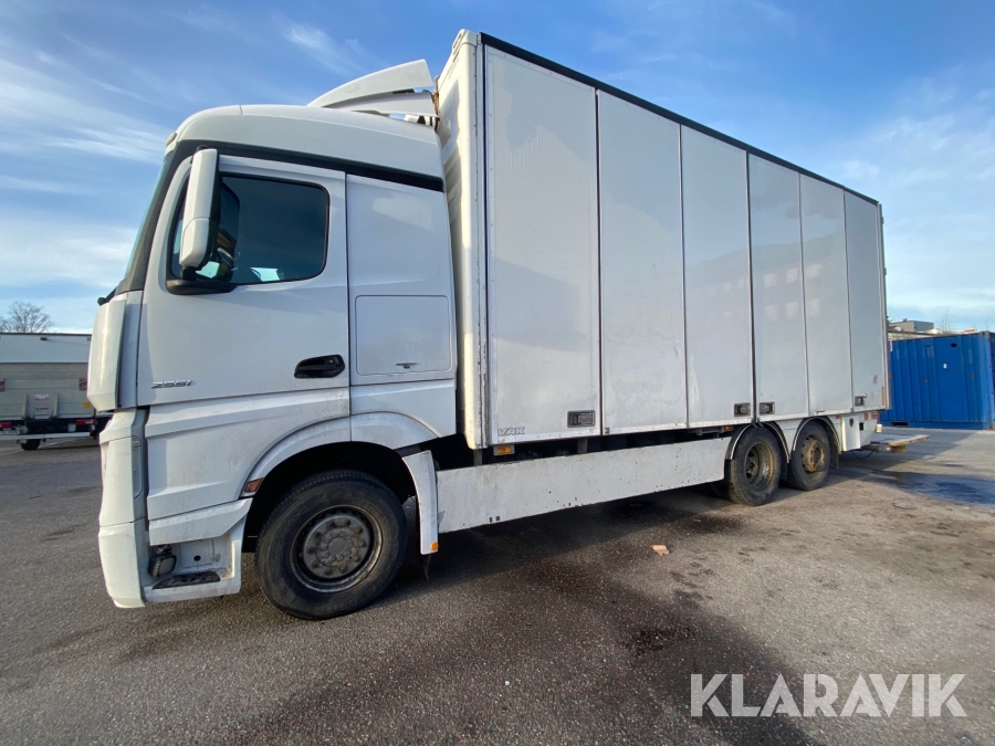 Lastbil Mercedes-Benz Actros 963-0-C, Sigtuna, Klaravik aukt