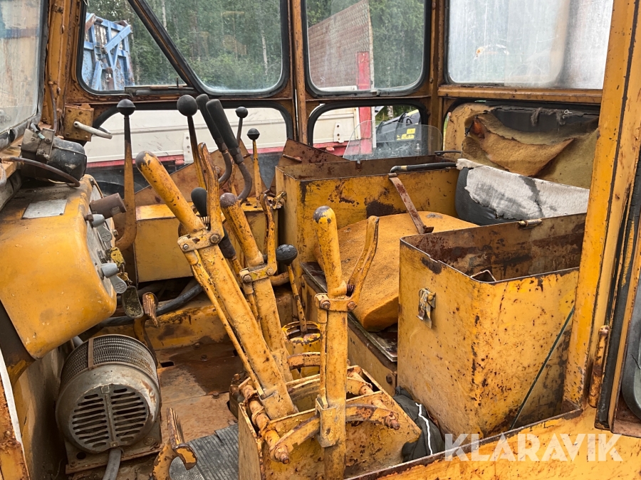 Bandschaktare CAT D4D, Älvsbyn, Klaravik auktioner