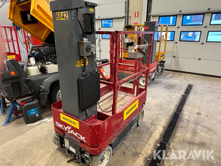 Pelarlift Skyjack SJ16, Gävle, Klaravik auktioner