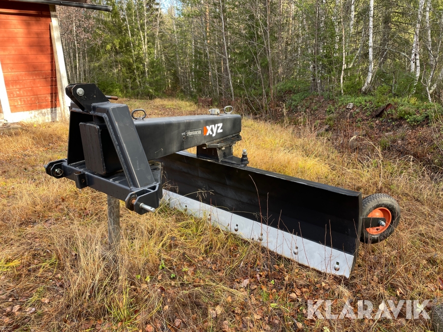 Klaravik Auktioner | Plogblad XYZ 3 punkt