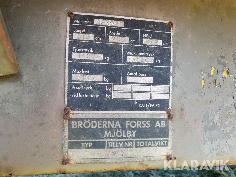 Klaravik Auktioner | Traktorvagn & Kärra Bröd Forss AB Militärkärra