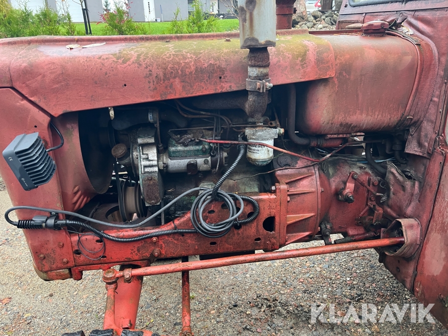 Traktor Volvo BM Buster 320, Lilla Edet, Klaravik auktioner