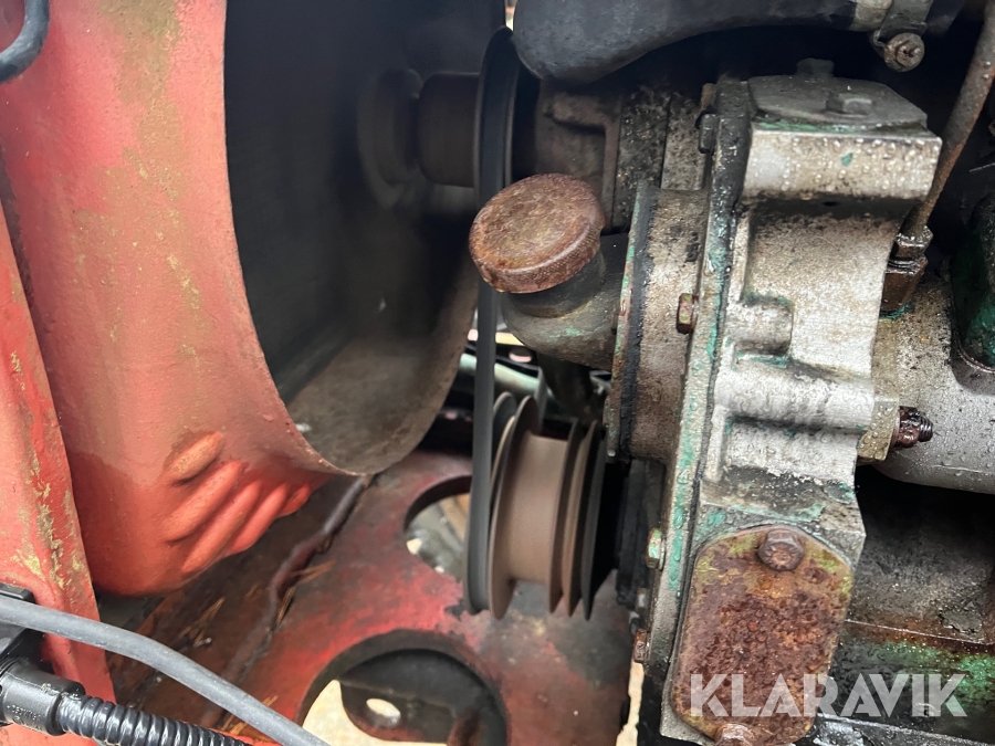 Traktor Volvo BM Buster 320, Lilla Edet, Klaravik auktioner