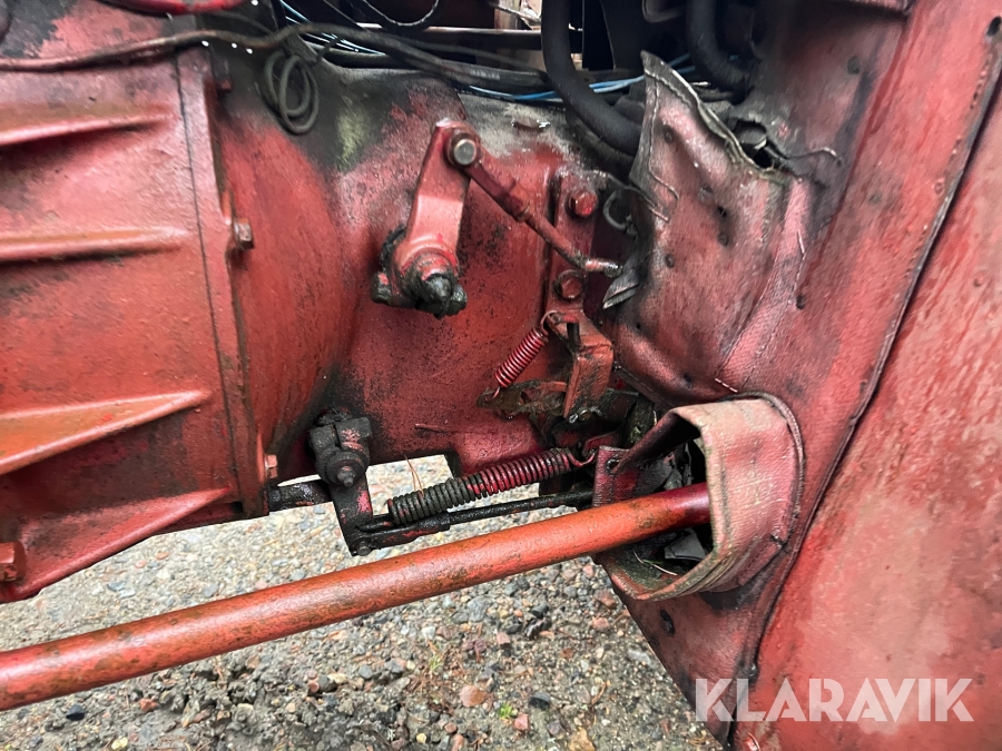 Traktor Volvo BM Buster 320, Lilla Edet, Klaravik auktioner