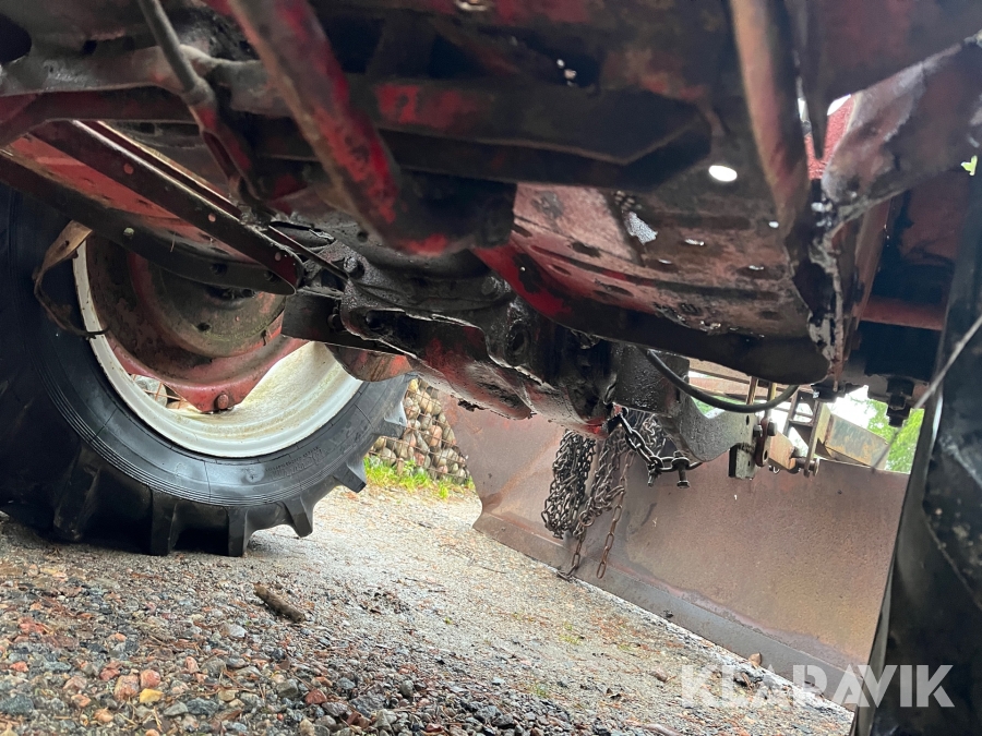 Traktor Volvo BM Buster 320, Lilla Edet, Klaravik auktioner