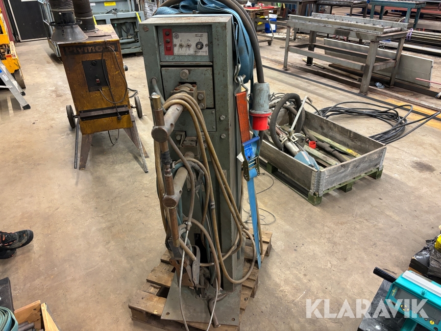 Punktsvets ARO N 322, Örebro, Klaravik auktioner