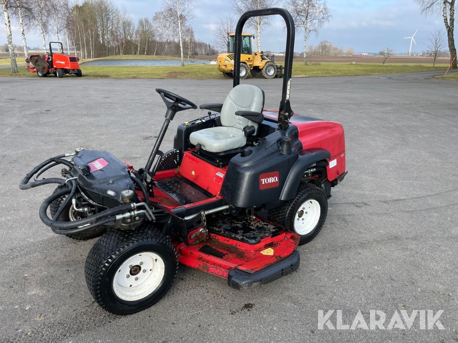 Åkgräsklippare Toro 360, Vara, Klaravik auktioner