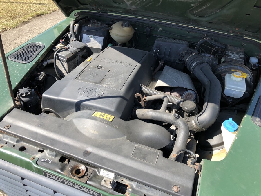 Land Rover Defender -99