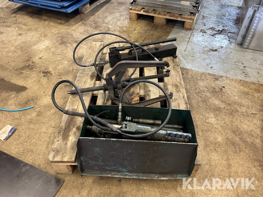 Pressverktyg Kamasa 4 Ton ”SS", Halmstad, Klaravik auktioner