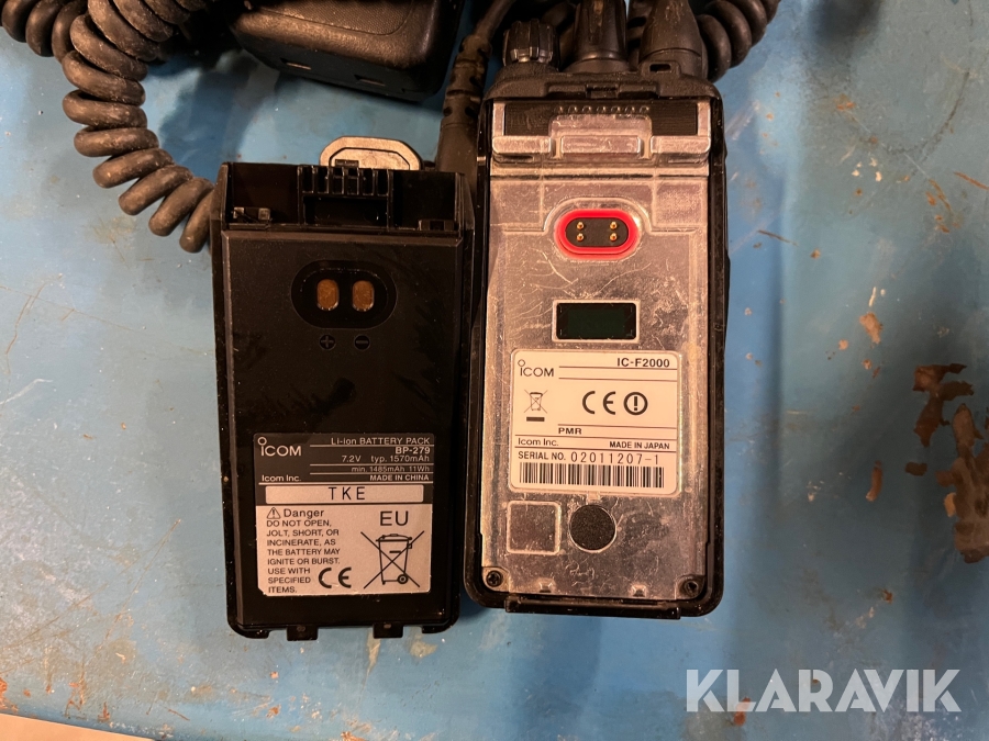 Komradio Icom IC-F2000, Upplands Väsby, Klaravik auktioner