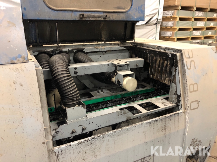 Klaravik Auktioner | Målningsautomat Sarmax Apache Q-BASE