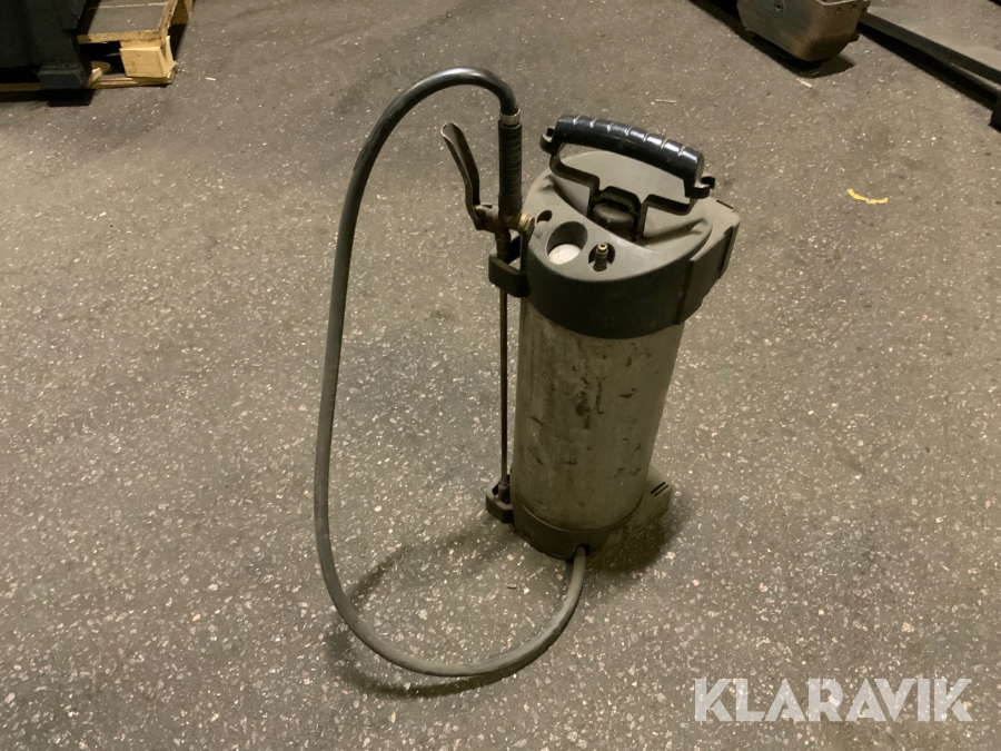 Tryckspruta för avfettning