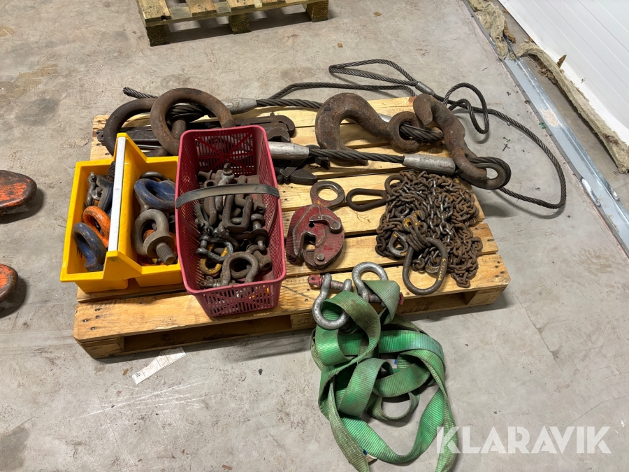 Diverse lyftredskap, Kristianstad, Klaravik auktioner