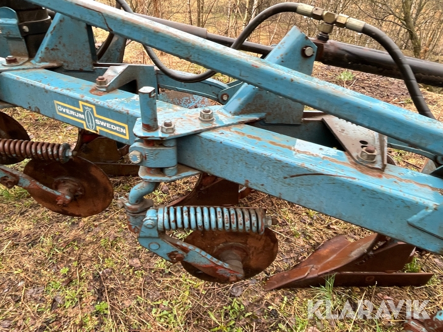 Plog Överum C487 H, Norrtälje, Klaravik auktioner